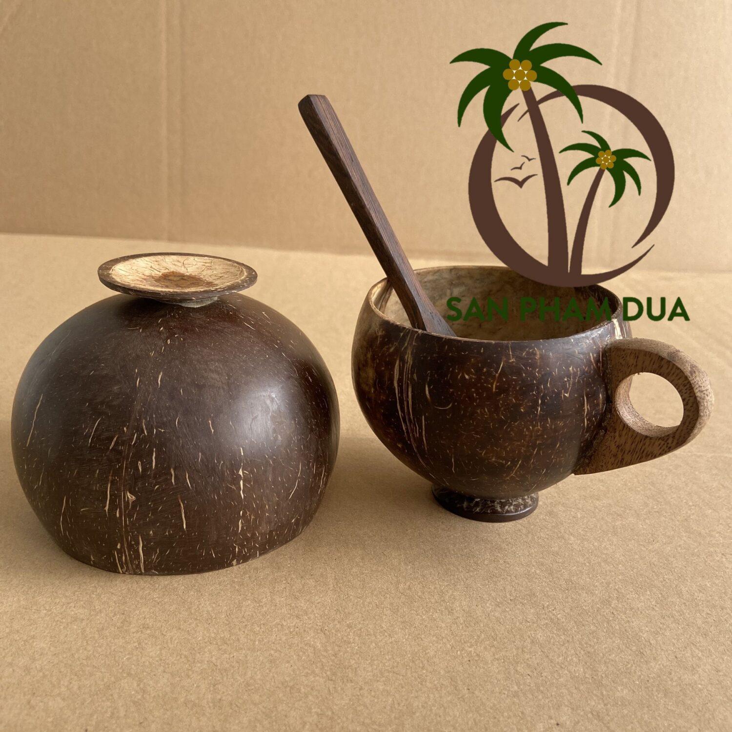 Handicrafts made from coconut shells - Coconut Product